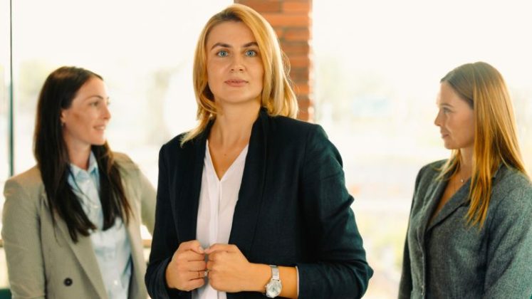 Leadership Strategies for Women – 10 Tips to Become More Successful