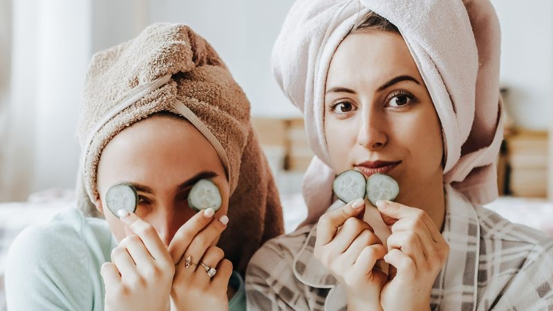 Winter Skin Essentials – 10 Beat Tips and Hacks You Must Know!