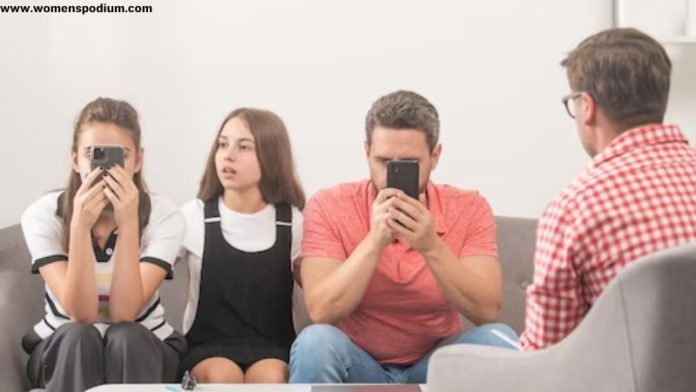 Signs Your Family Doesn’t Care About You! Signs of Emotional Neglect!