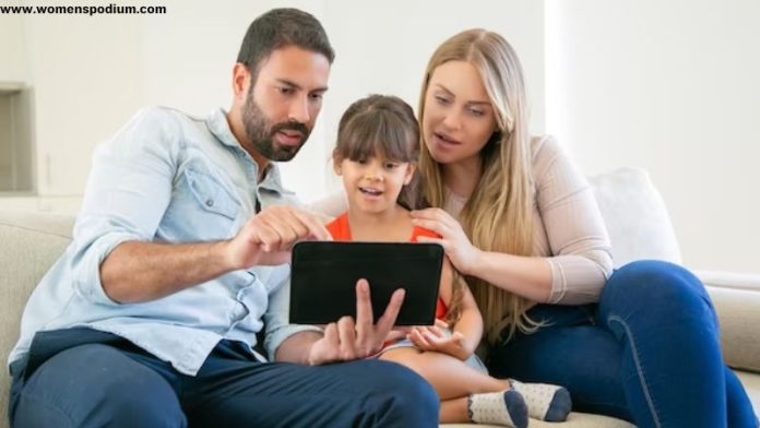 Signs Your Family Doesn’t Care About You! Signs of Emotional Neglect!